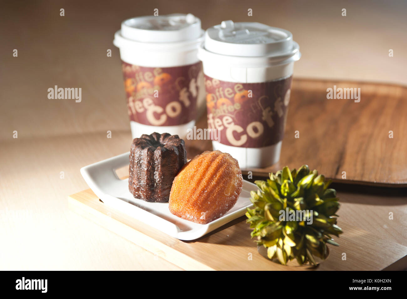 Canele cake hi-res stock photography and images - Alamy