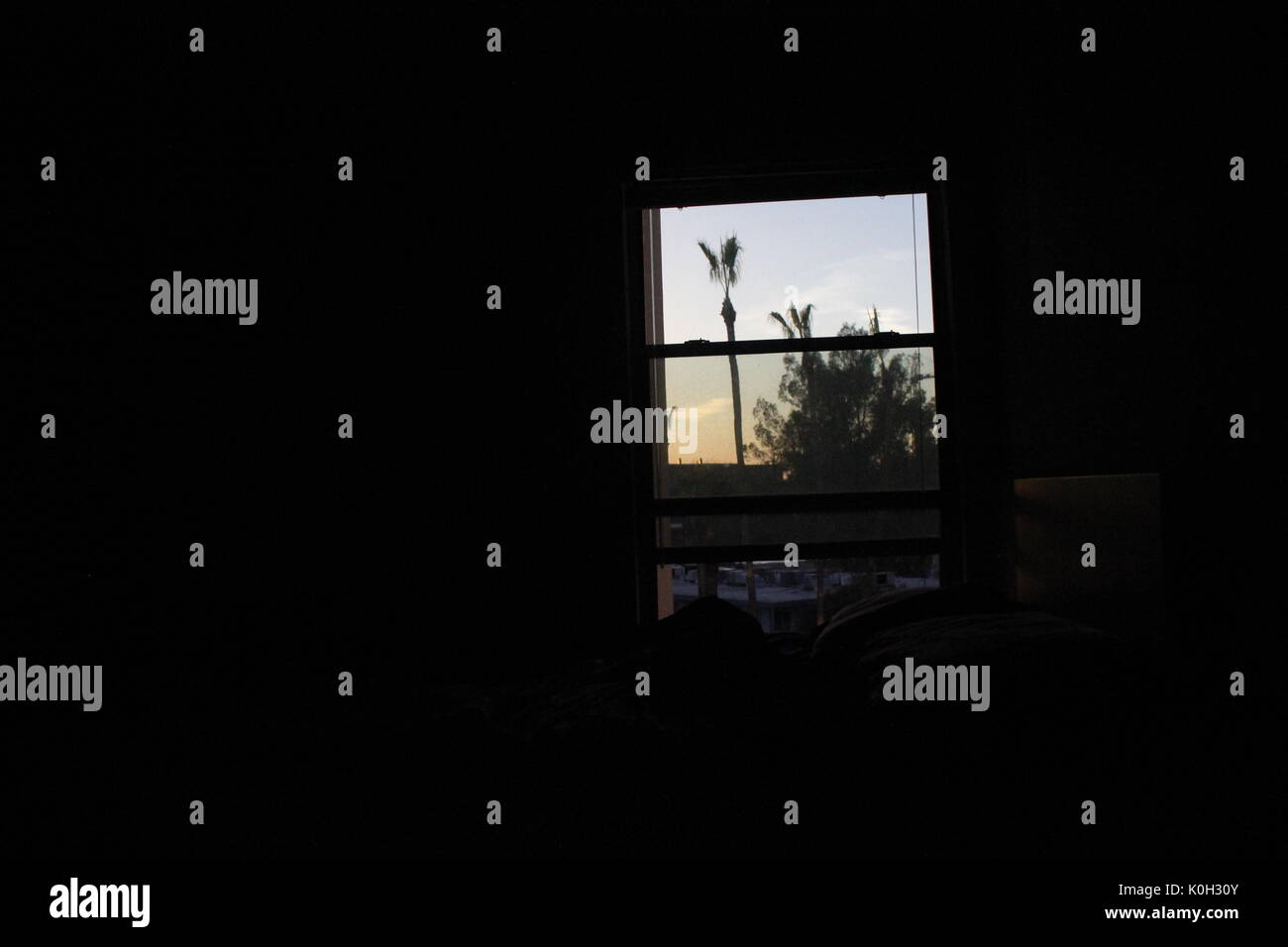 Flat window hi-res stock photography and images - Alamy