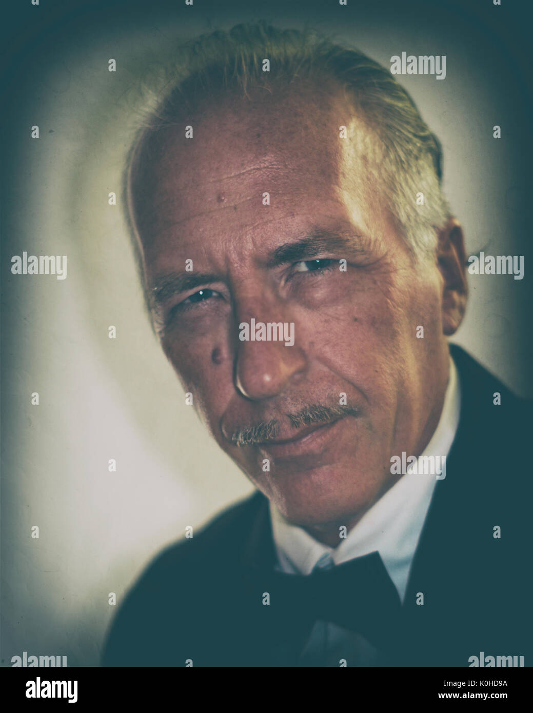 Distinguished looking gentleman hi-res stock photography and images - Alamy