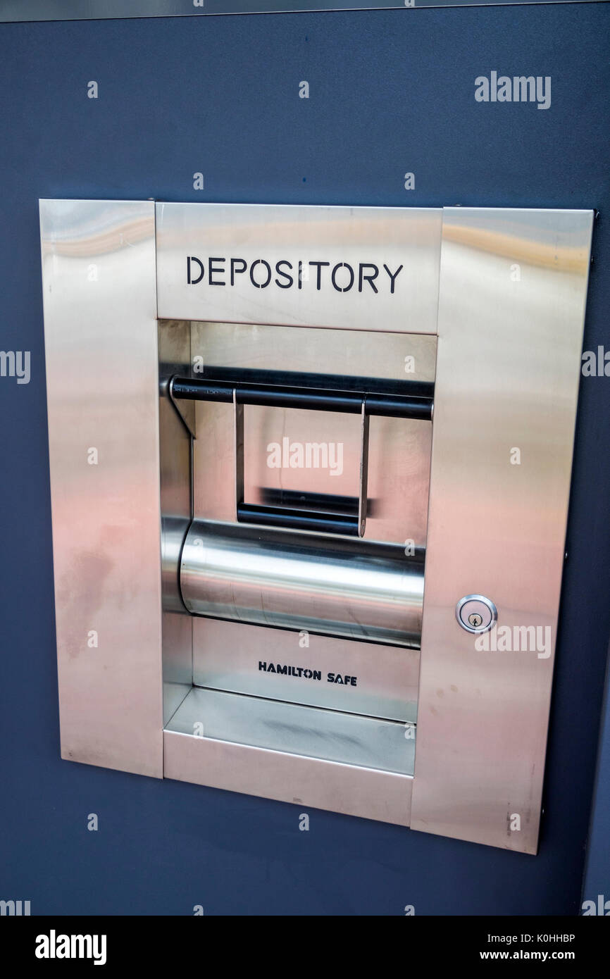 Bank deposit box hi-res stock photography and images - Alamy