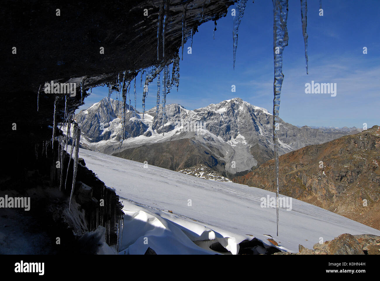 Solda/Sulden, Ortles, South Tyrol, Italy. The peaks Gran Zebru ...