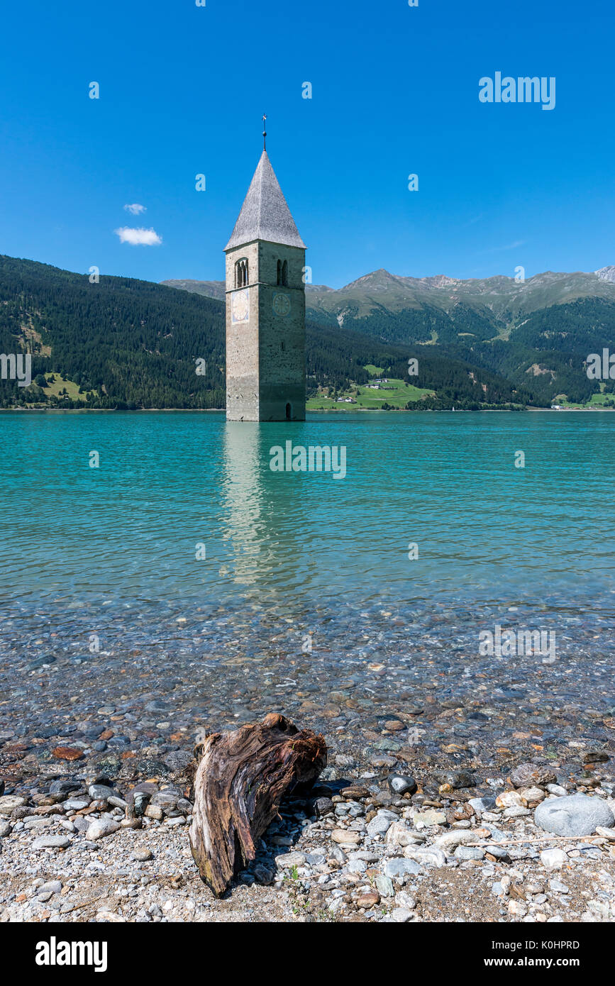 The submerged bell tower of curon venosta hi-res stock photography and ...