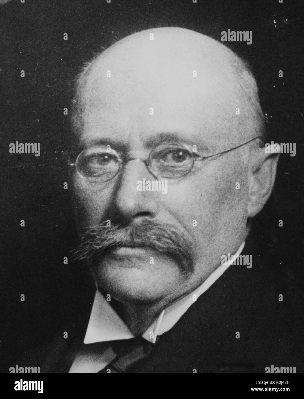 Clinical professor emeritus hi-res stock photography and images - Alamy