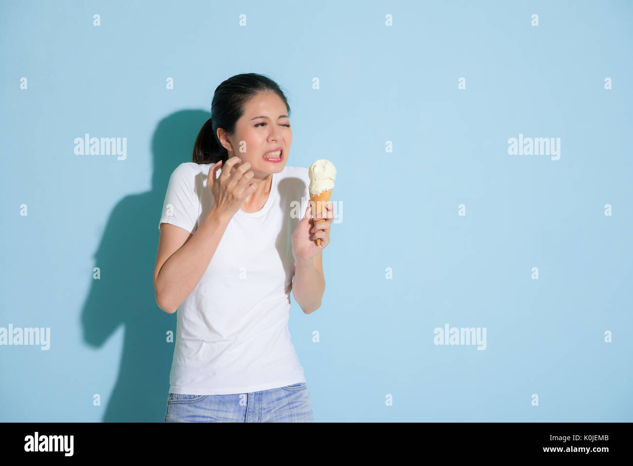 Painful teeth ice cream hi-res stock photography and images - Alamy