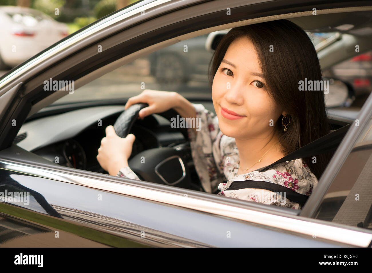 asian girl and car Stock Photo - Alamy