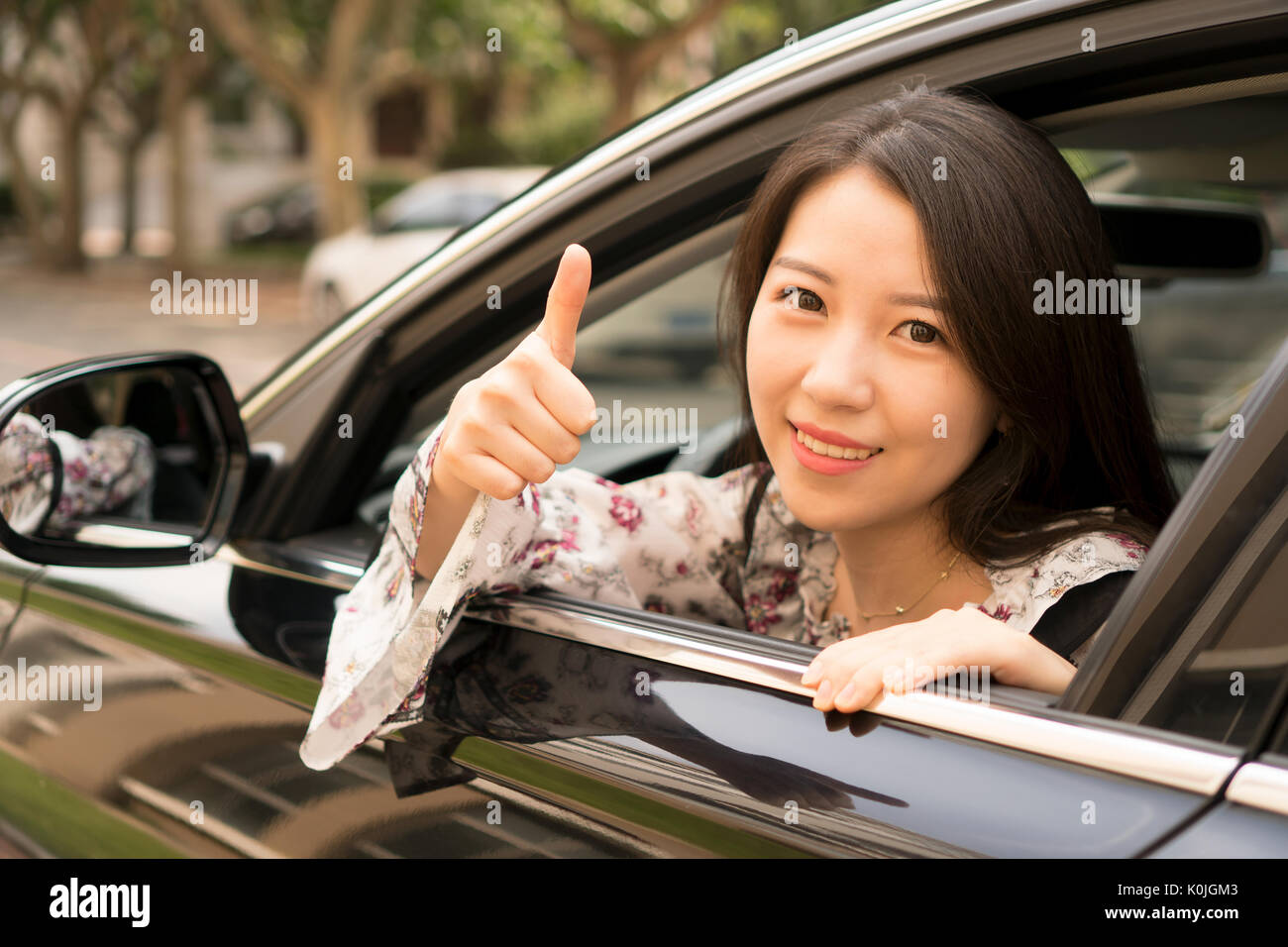 asian girl and car Stock Photo - Alamy
