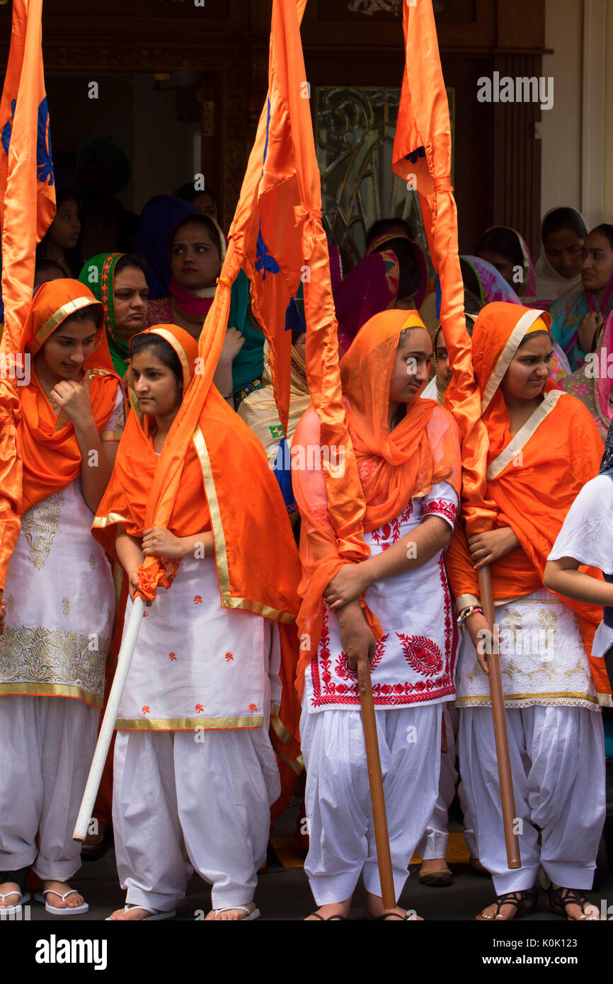 Sikh girls hi-res stock photography and images - Alamy