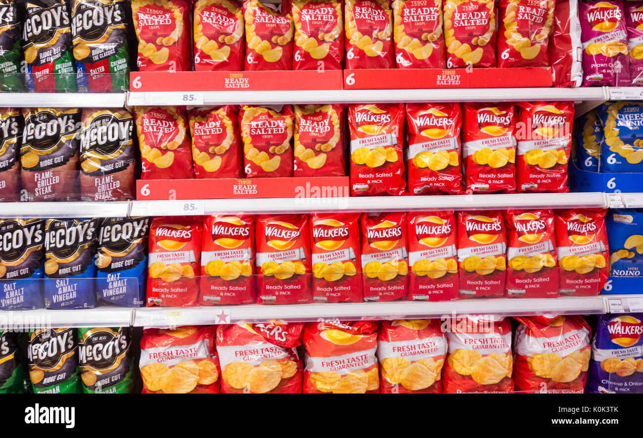 Packets of crisps hi-res stock photography and images - Alamy