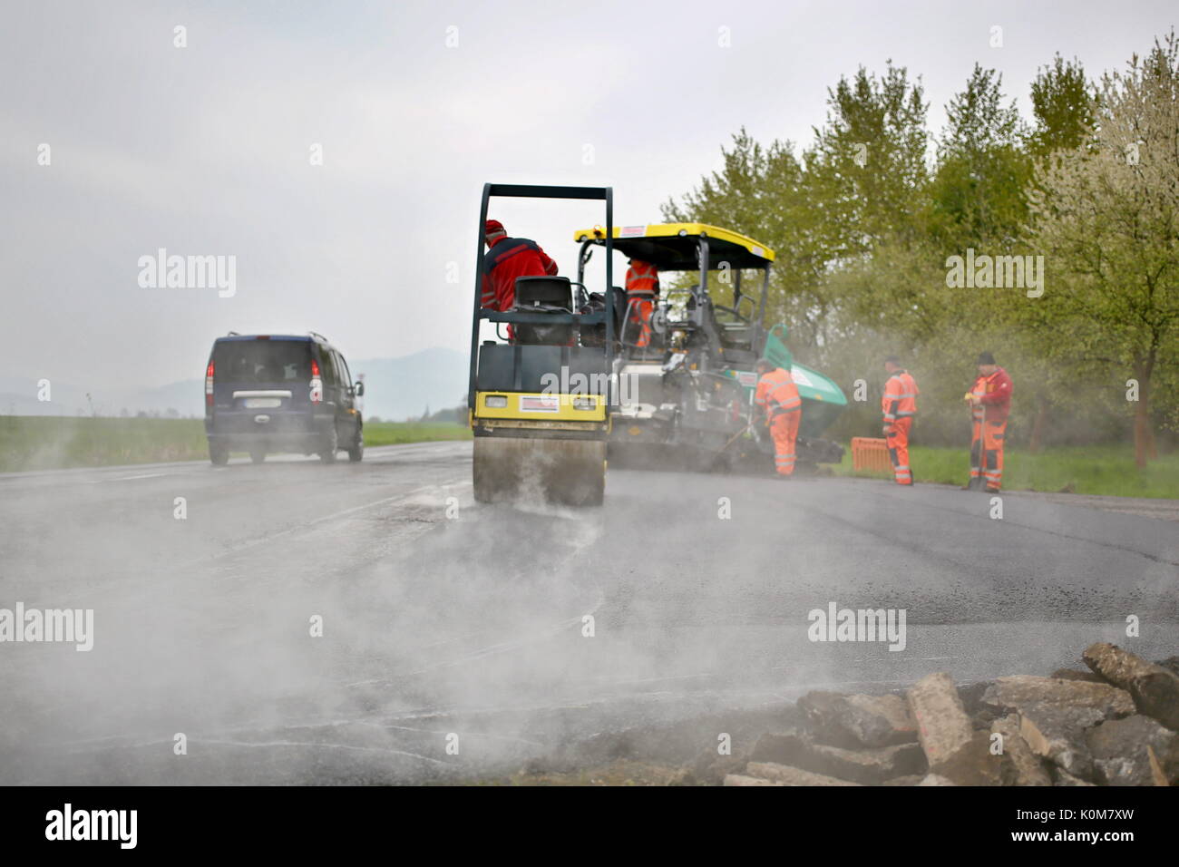 Road construction equipment hi-res stock photography and images - Alamy