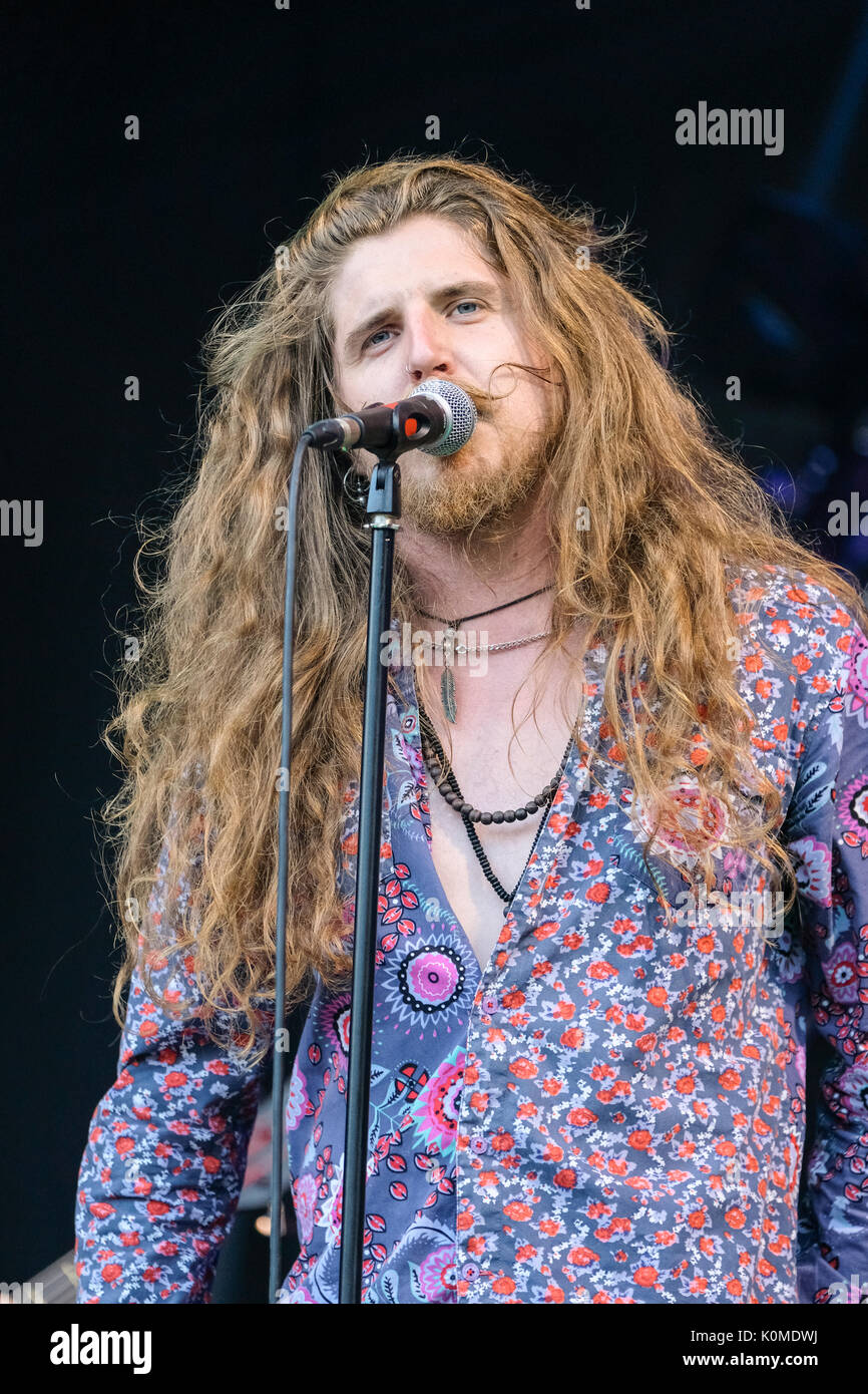 Bad touch group hi-res stock photography and images - Alamy