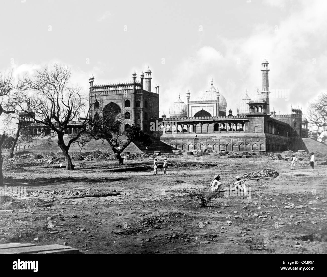 Tourist at jama masjid Black and White Stock Photos & Images - Alamy