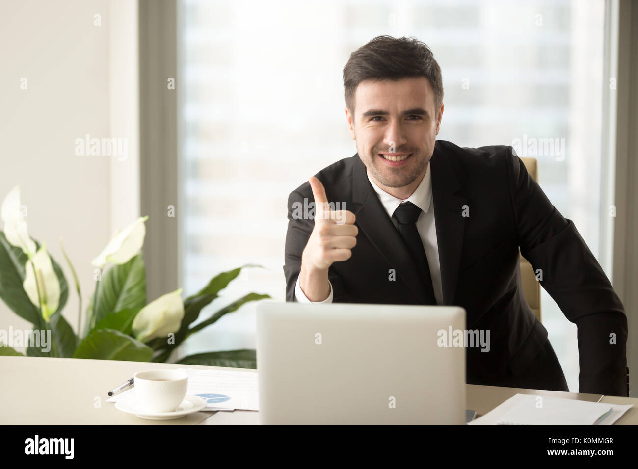 Approve satisfaction hi-res stock photography and images - Alamy