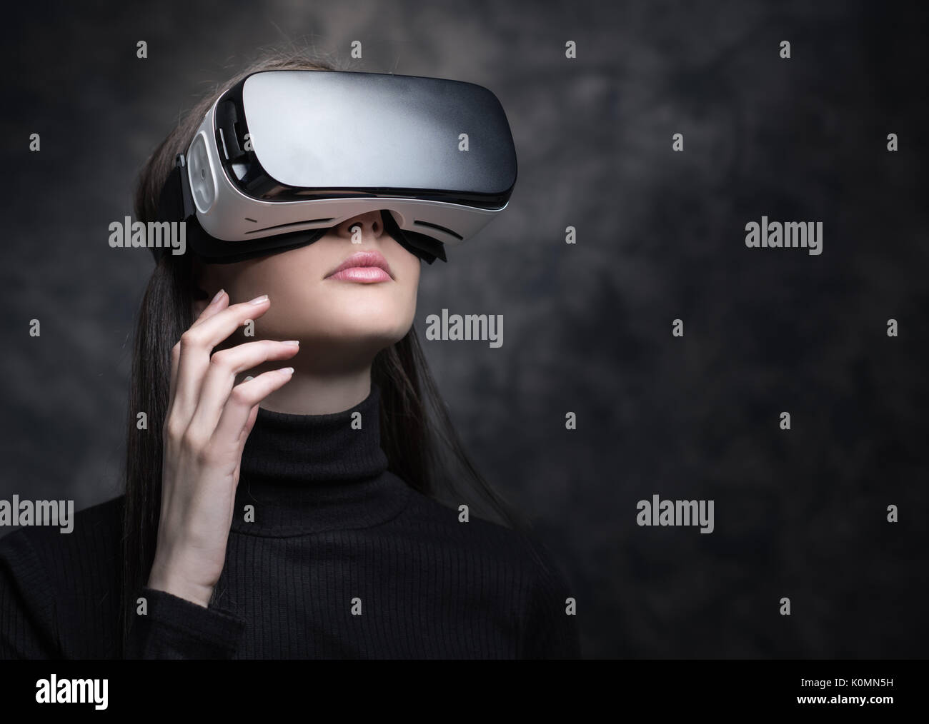 3d virtual reality viewer hi-res stock photography and images - Alamy