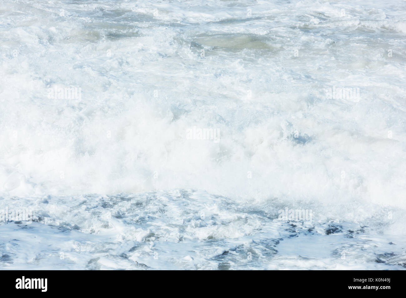 White high key water texture background Stock Photo - Alamy