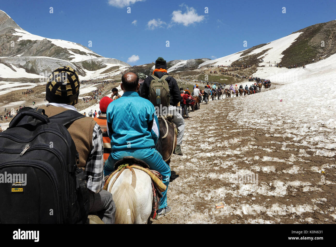 pilgrim mahagunas pass to ganesh top, amarnath yatra, Jammu Kashmir ...