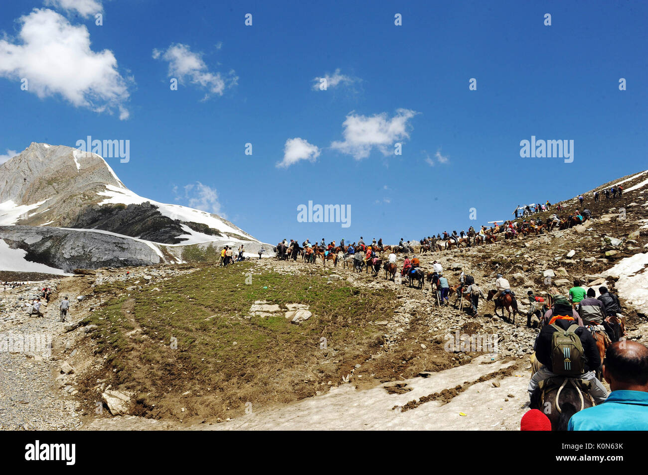 pilgrim mahagunas pass to ganesh top, amarnath yatra, Jammu Kashmir ...