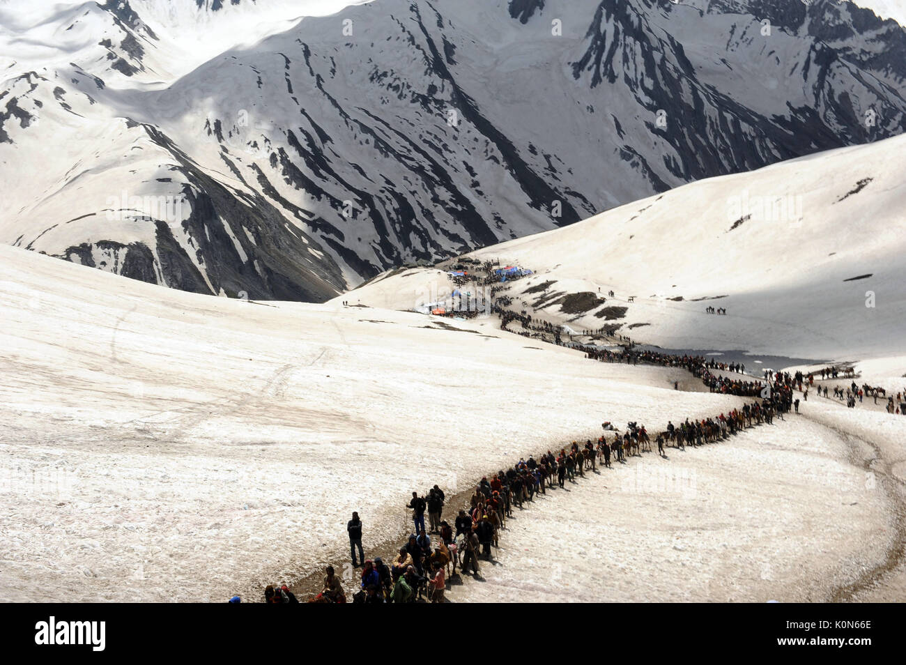 pilgrim mahagunas pass to ganesh top, amarnath yatra, Jammu Kashmir ...