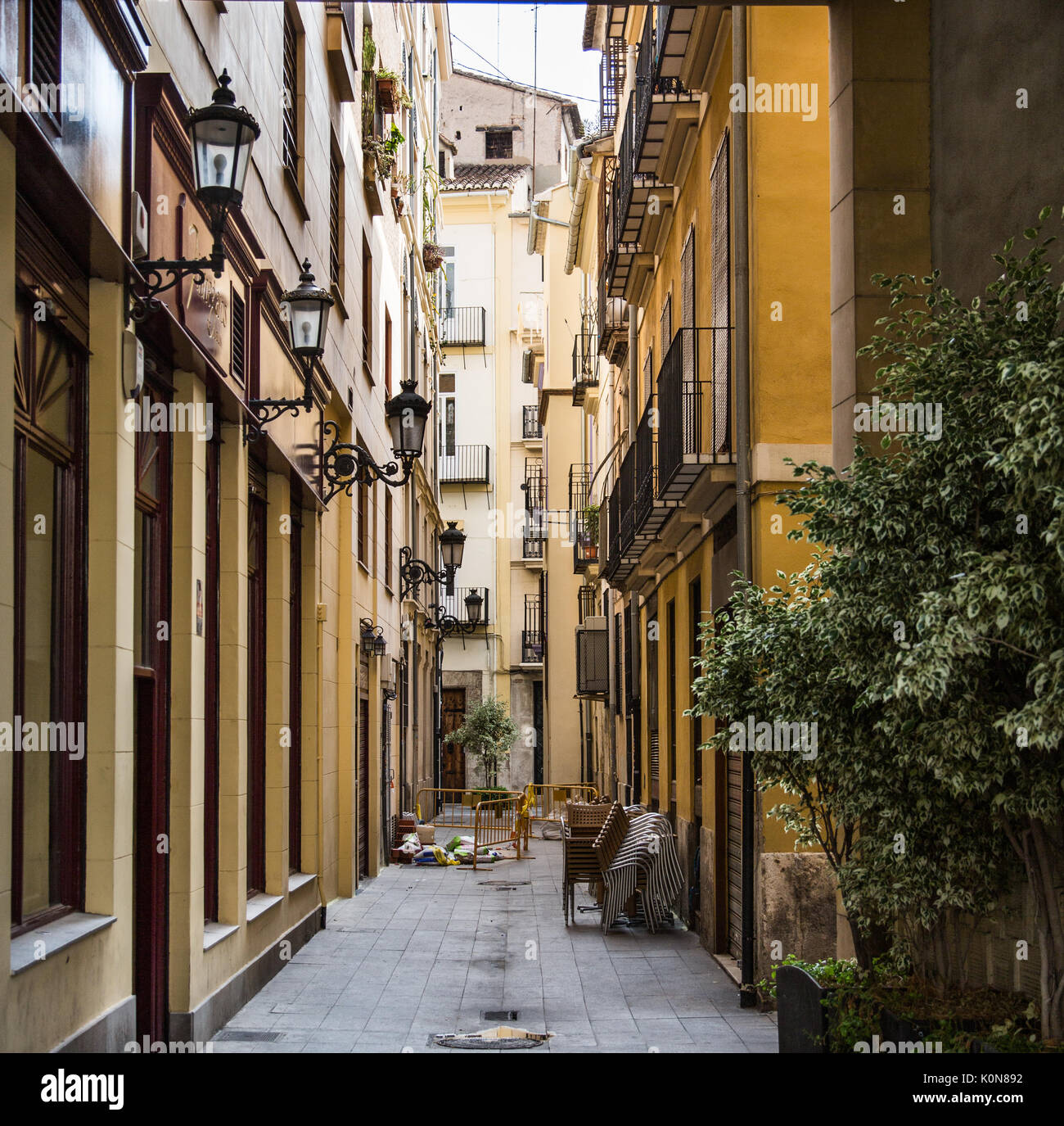 Narrow in Alley in Valencia Stock Photo - Alamy
