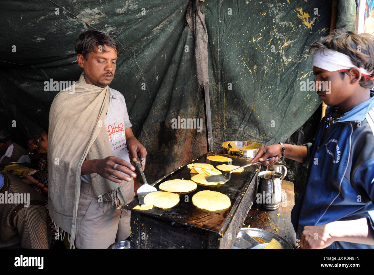 man making food, amarnath yatra, Jammu Kashmir, India, Asia Stock Photo ...