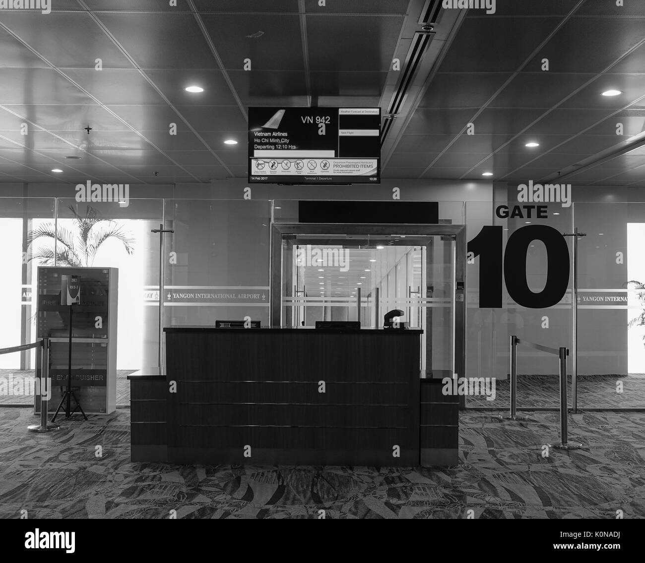 Yangon international airport Black and White Stock Photos & Images - Alamy