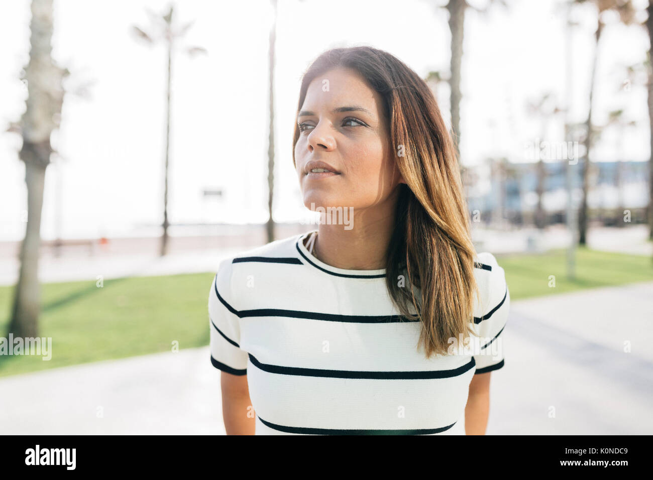 30 something female fashion hi-res stock photography and images - Alamy