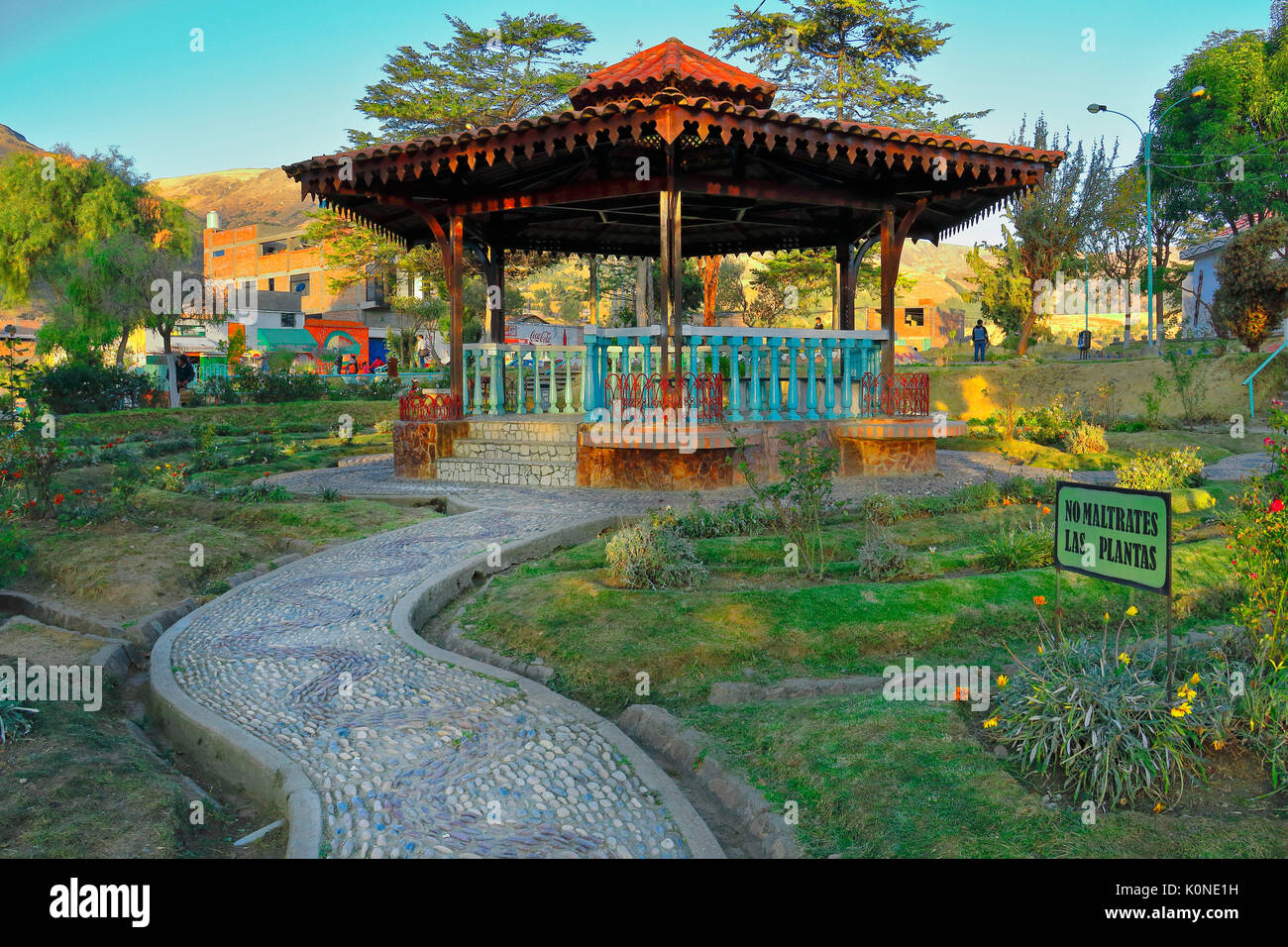 Roundabout in park hi-res stock photography and images - Alamy