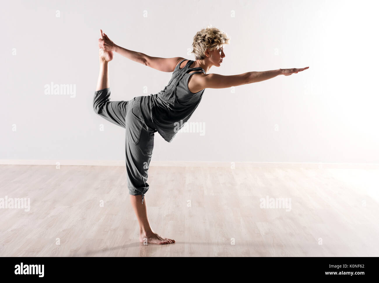 Balancing on one foot hi-res stock photography and images - Alamy