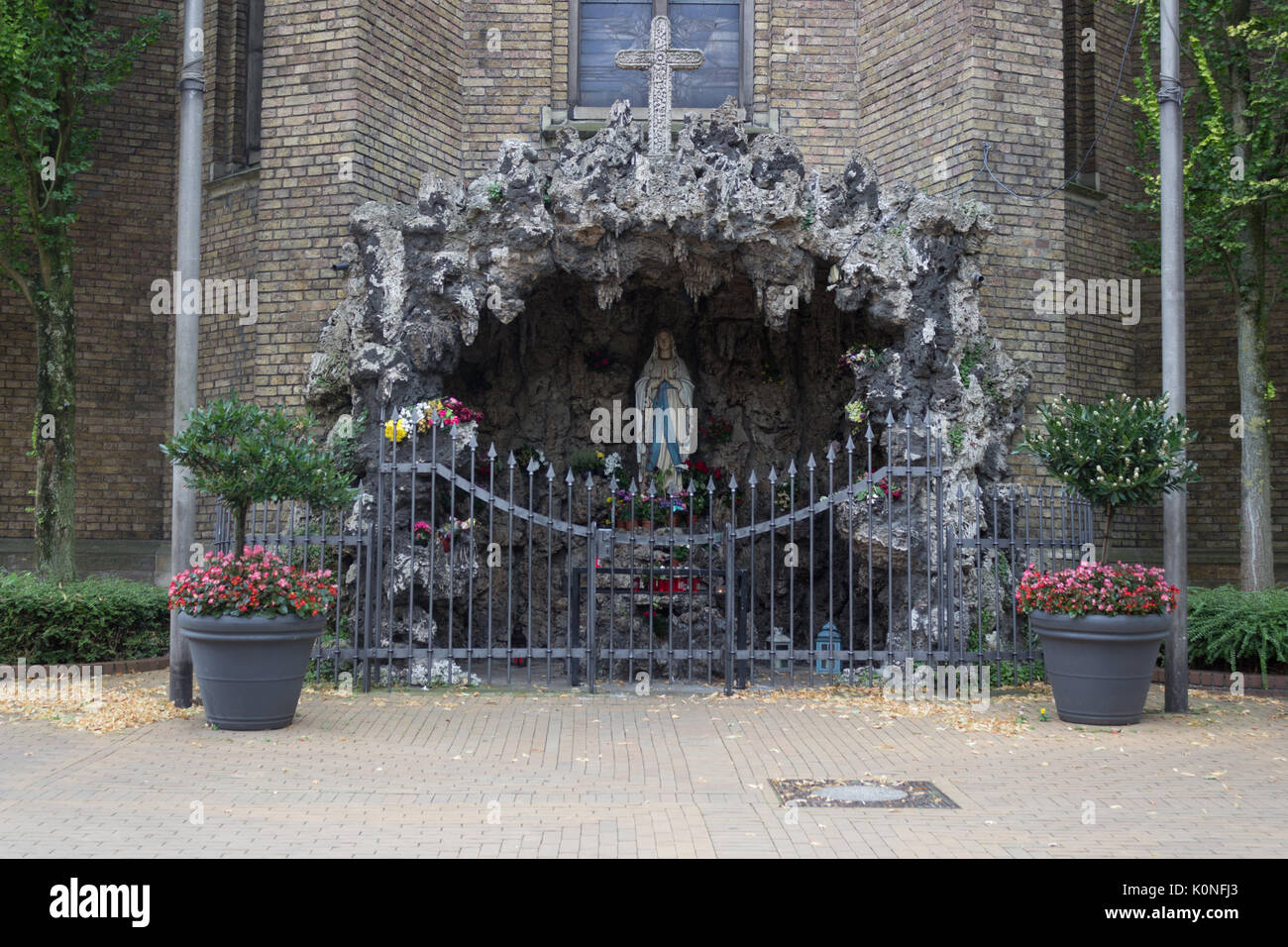Holy Mary statue in chapel with the appearance of a grotto Stock Photo ...
