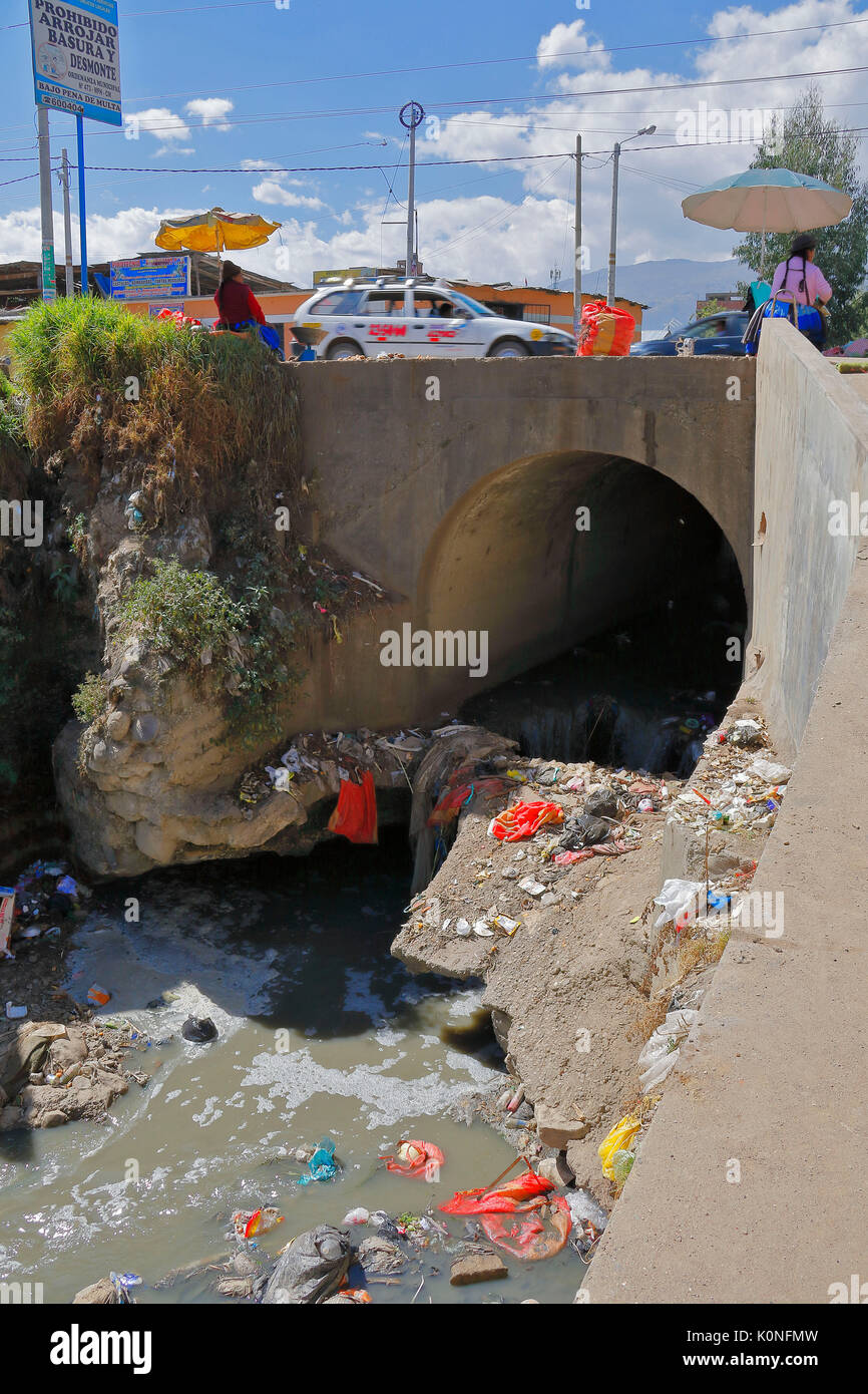 River polluted by garbage Stock Photo - Alamy
