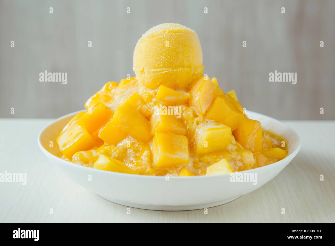 Taiwan mango ice hi-res stock photography and images - Alamy