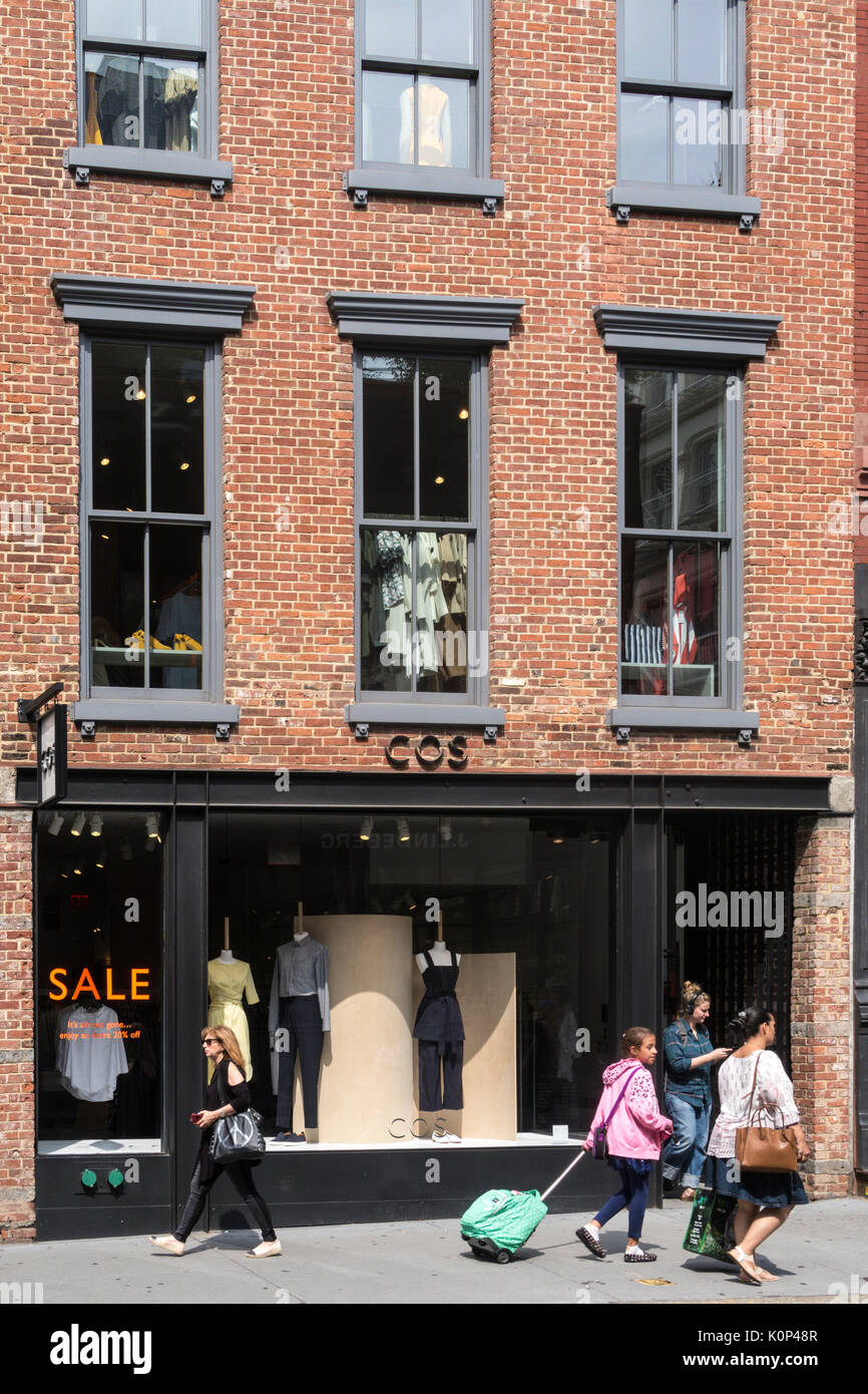 Sunny sunlit sunshine soho hi-res stock photography and images - Alamy