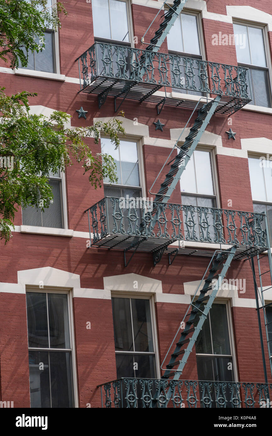 Brick Building with Fire Escape, SoHo, NYC, USA Stock Photo - Alamy