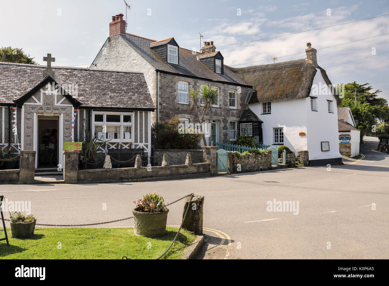 Crantock village hi-res stock photography and images - Alamy