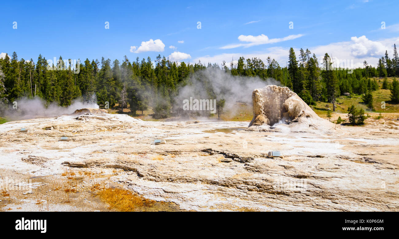 Giant Geyser, the second tallest geyser of the world. Upper Geyser ...