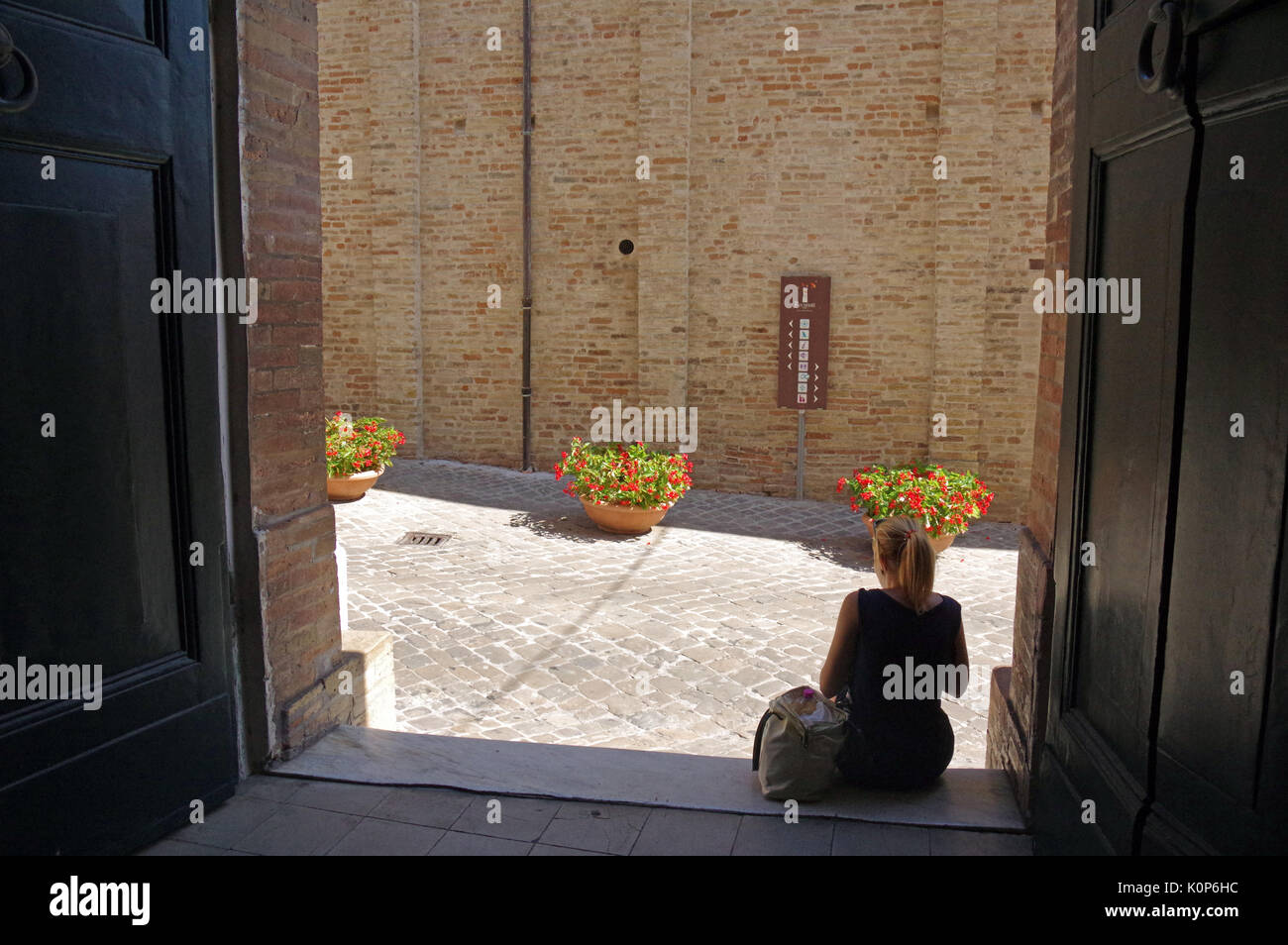 Recanati leopardi hi-res stock photography and images - Alamy