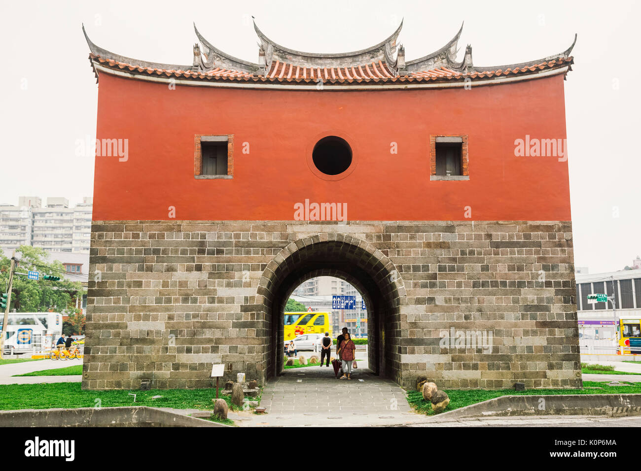 Taipei north gate hi-res stock photography and images - Alamy
