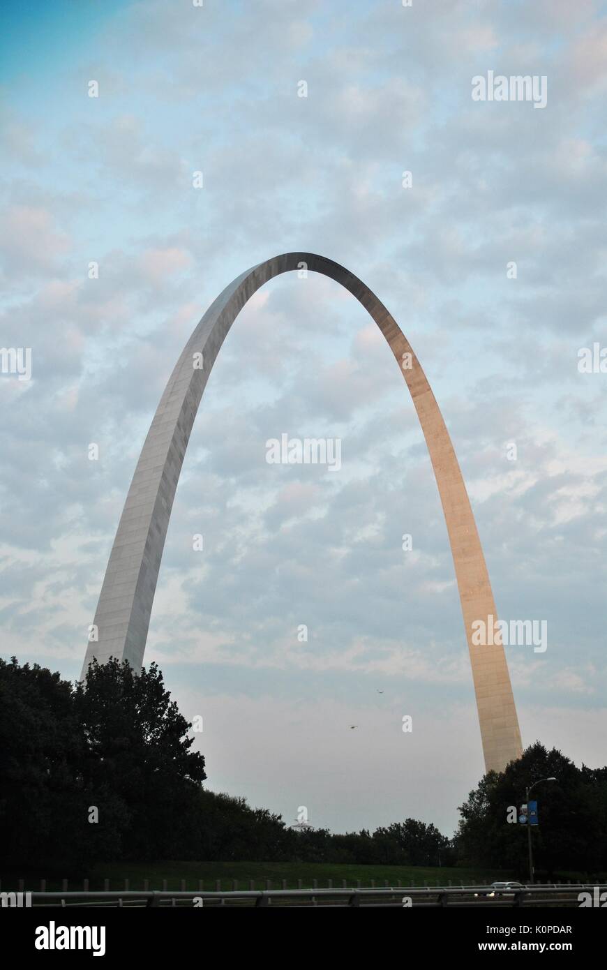 Gateway monument hi-res stock photography and images - Alamy
