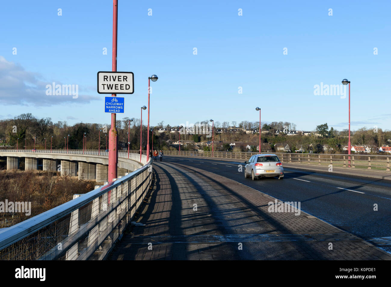 Kelso, Scotland - cycleway over Hunters Bridge over the River Tweed ...