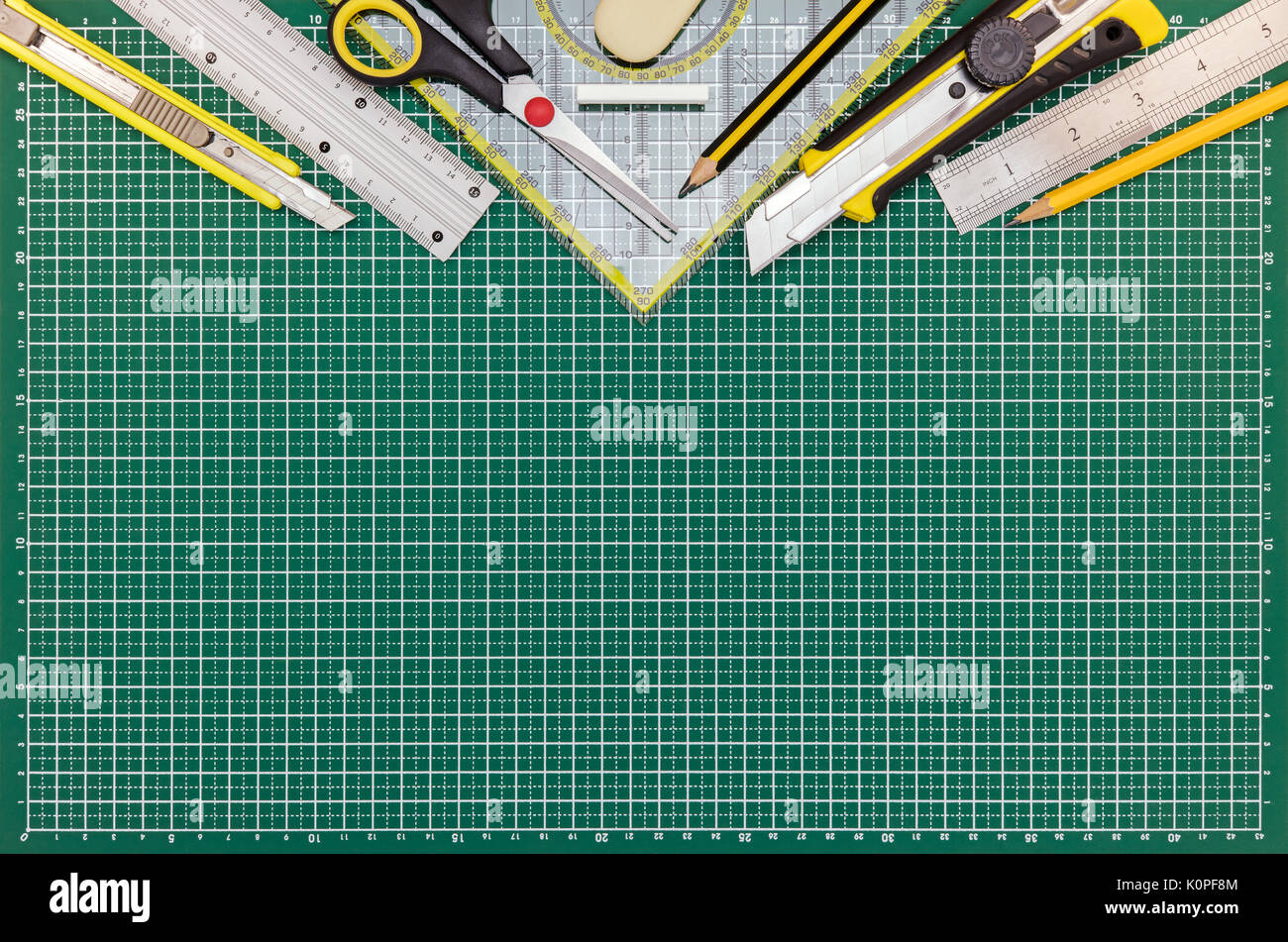 Metal cutting tools hi-res stock photography and images - Alamy