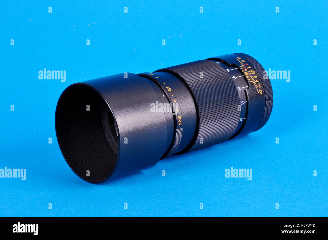 Old quality zoom lens hi-res stock photography and images - Alamy