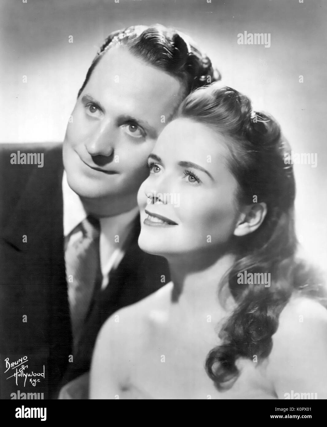 1950s singers hi-res stock photography and images - Alamy