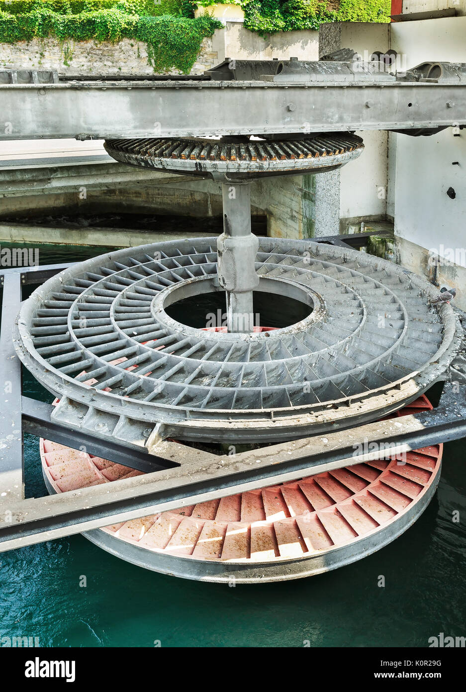 Floodgates hi-res stock photography and images - Alamy