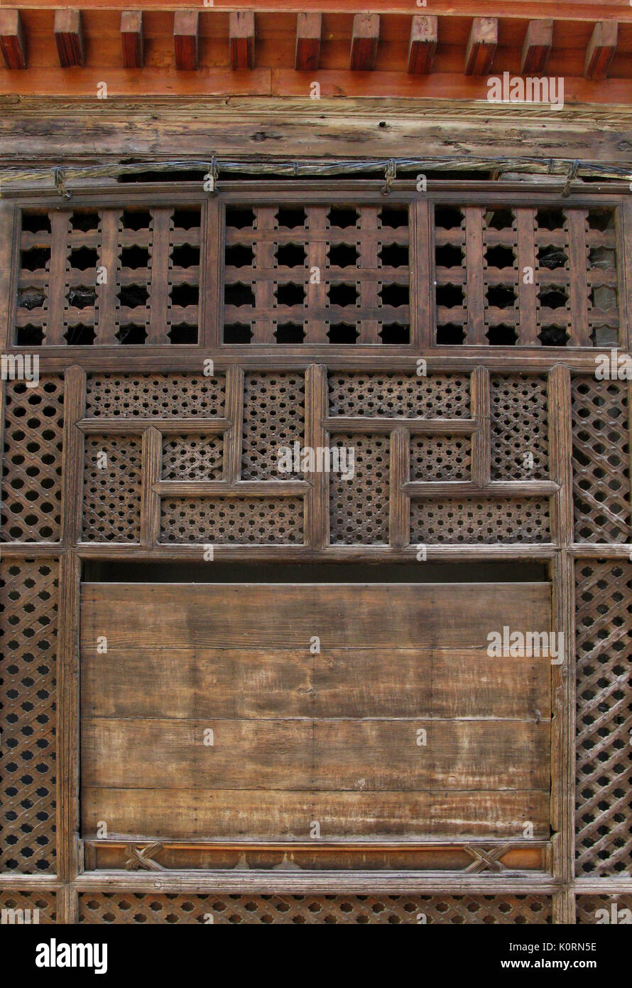 Wooden screen, Fes, Morocco Stock Photo - Alamy