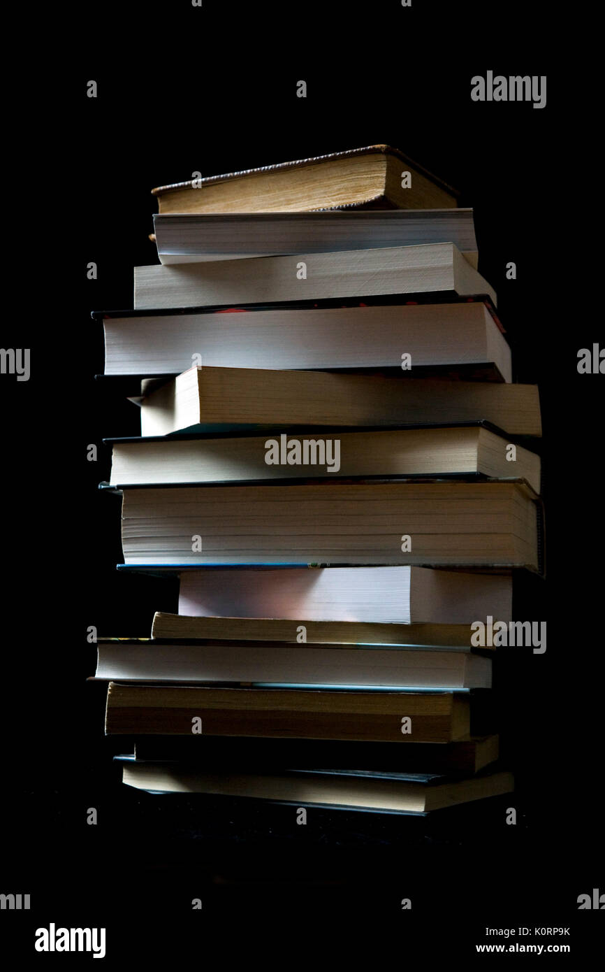 Pile of generic books hi-res stock photography and images - Alamy