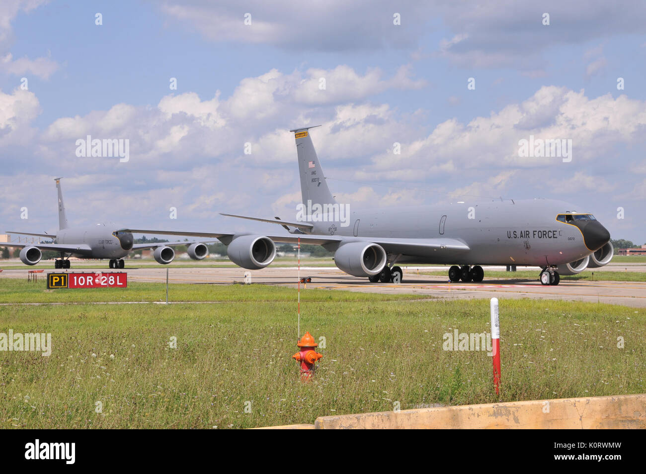 171st airrefueling wing hi-res stock photography and images - Alamy