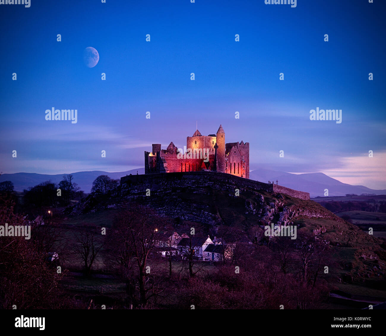 IE - CO. TIPPERARY: Rock of Cashel, Ireland Stock Photo - Alamy