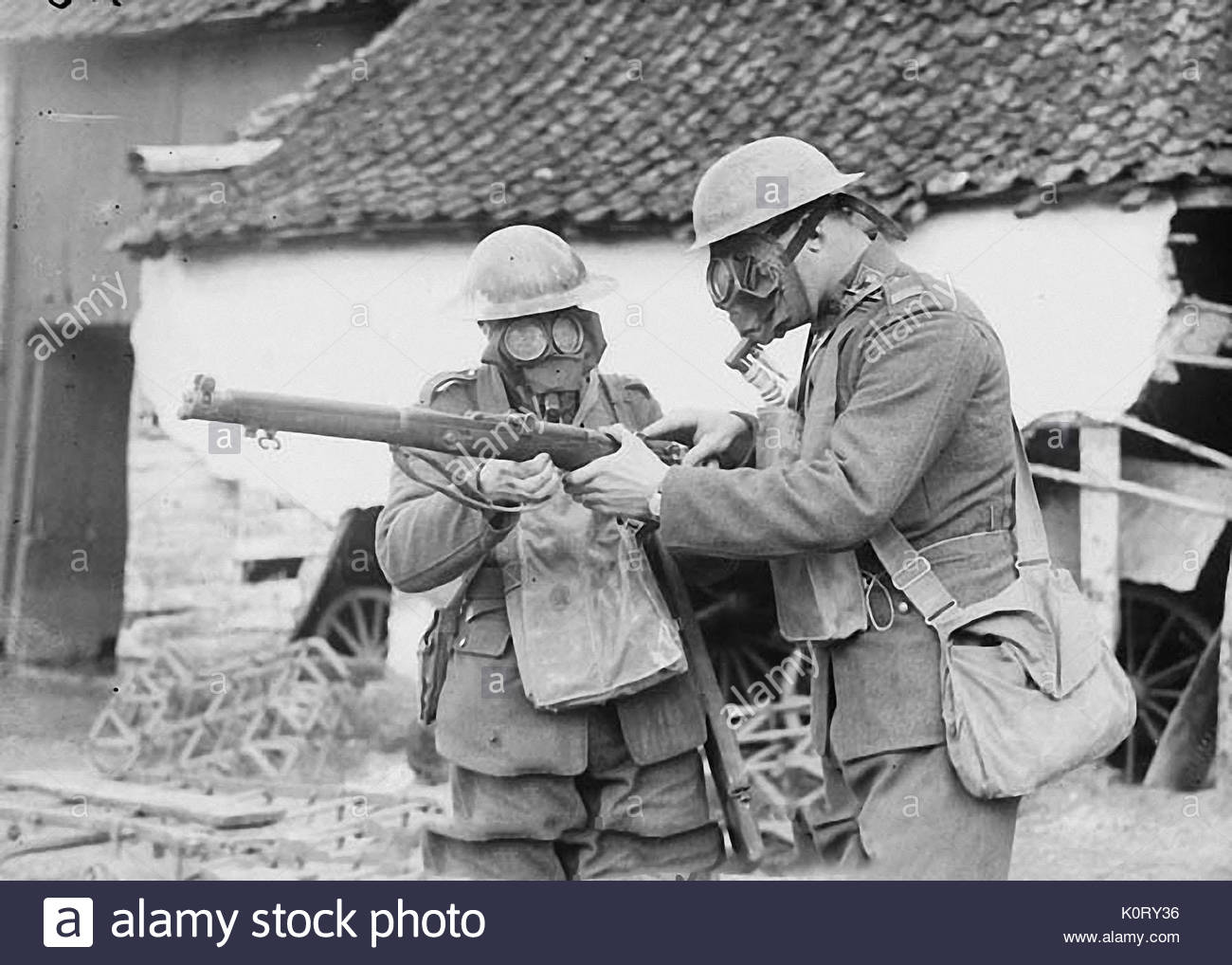 Ww1 Gas Mask Stock Photos & Ww1 Gas Mask Stock Images - Alamy