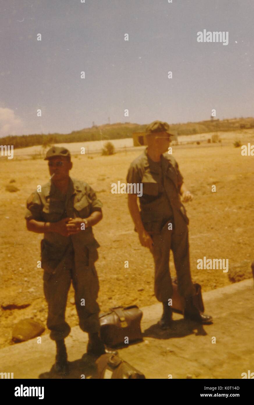 Soldier smoking vietnam hi-res stock photography and images - Alamy