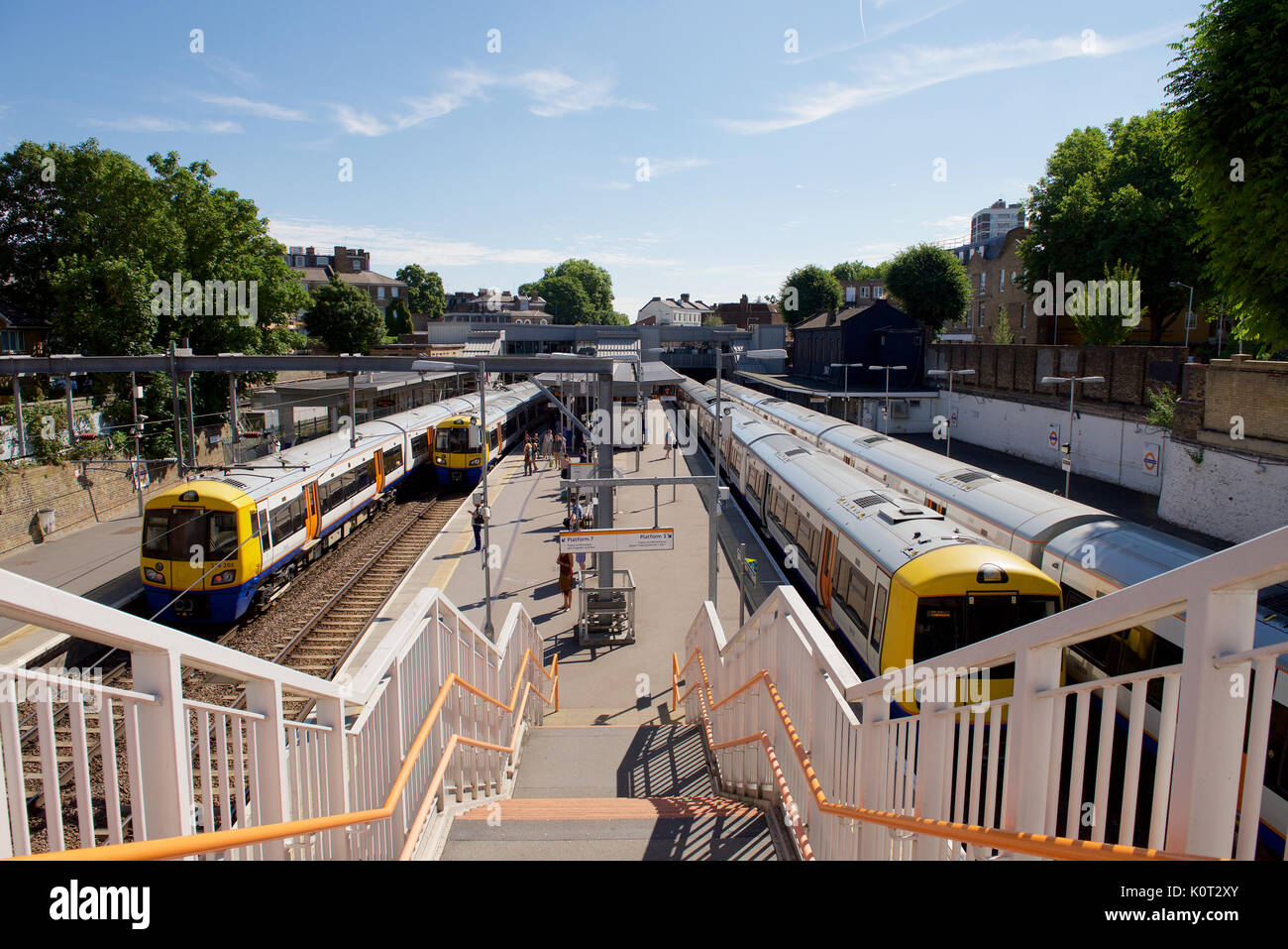Highbury station hi-res stock photography and images - Alamy