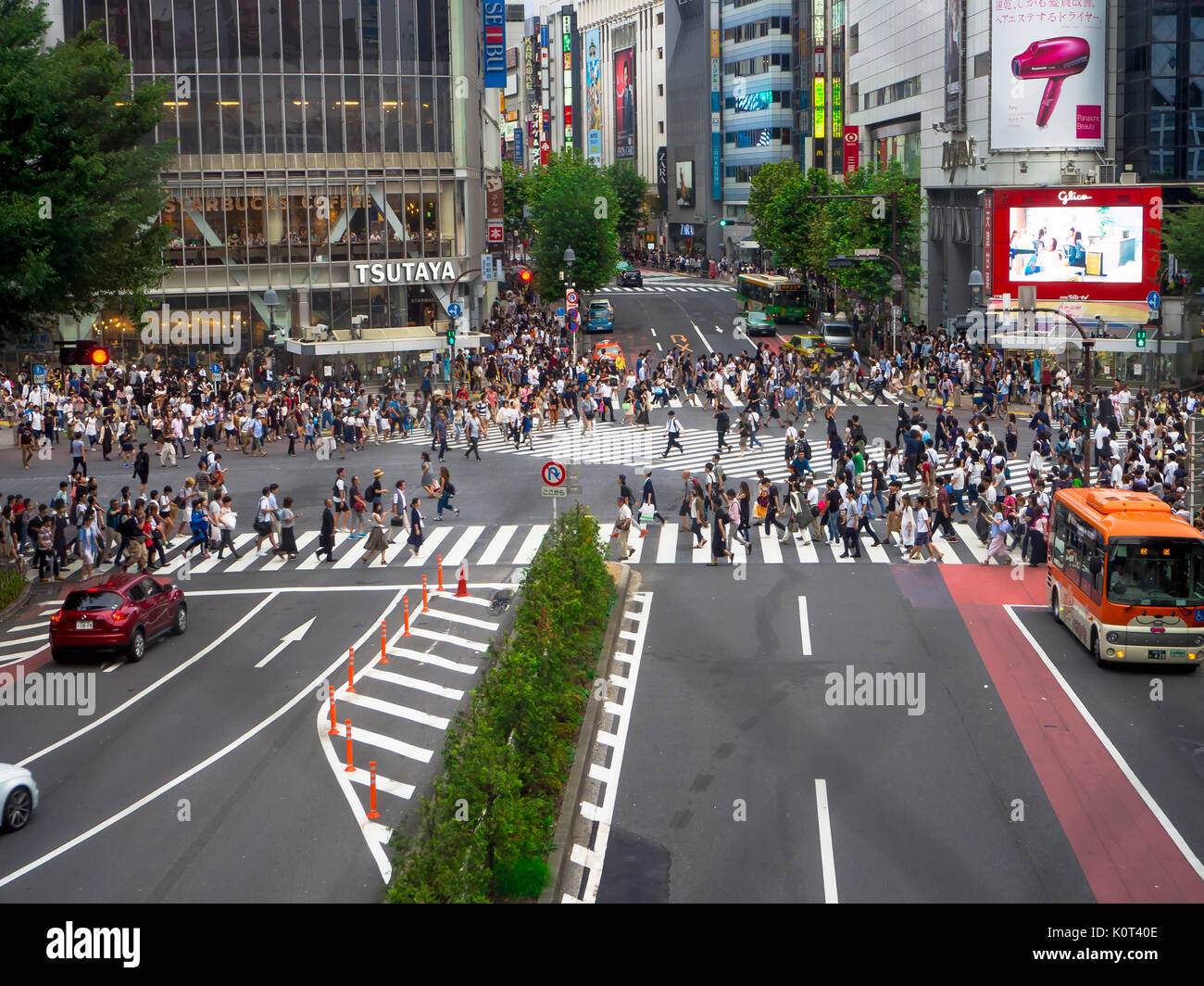 TOKYO, JAPAN JUNE 28 - 2017: Unidentified pedestrians crossing the ...